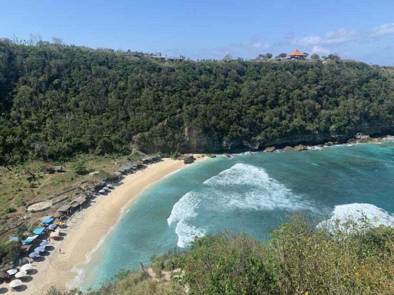 Atuh Beach & Diamond Beach 2026: Cliff Stairs & White Sand - Nusa Penida