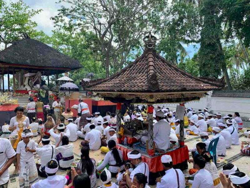 Upacara Bali 2026–2027 – Nyepi, Kalender & Acara Hari Ini